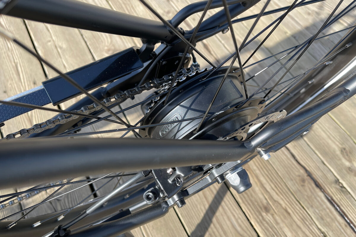 Surface 604 Rook Review | ElectricBikeReview.com