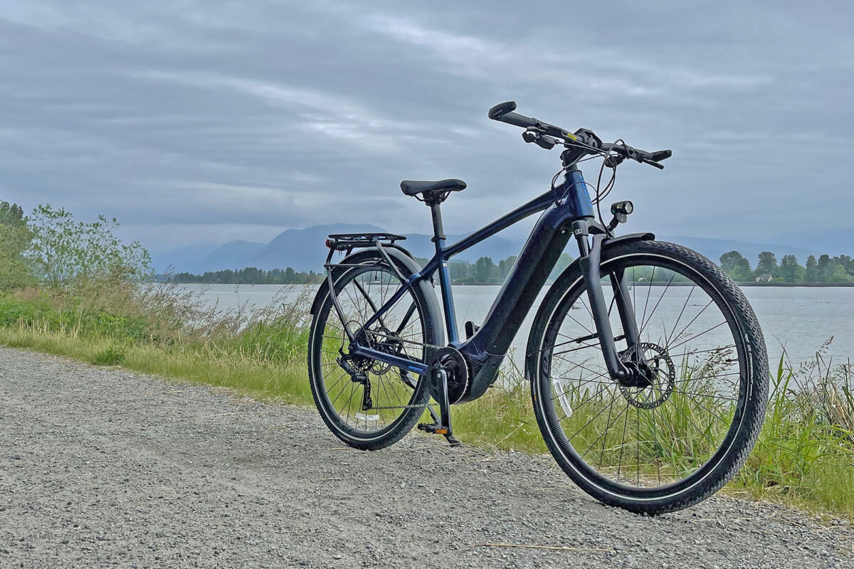 Giant Explore E+ 2 GTS Review | ElectricBikeReview.com