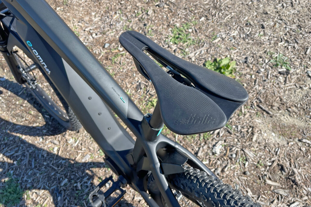 Bianchi E-Omnia X-Type SX 12SP Review | ElectricBikeReview.com