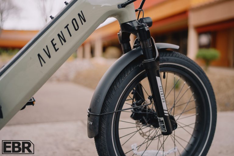 Aventon Abound LR Review: Stretched-Out Cargo Power